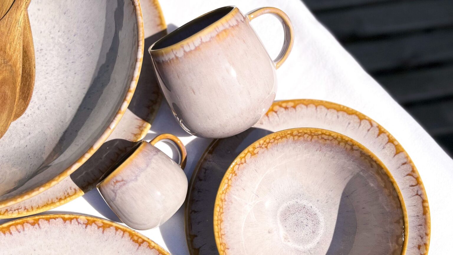 Handmade Ceramics - Modern Portuguese Tableware - UNRO